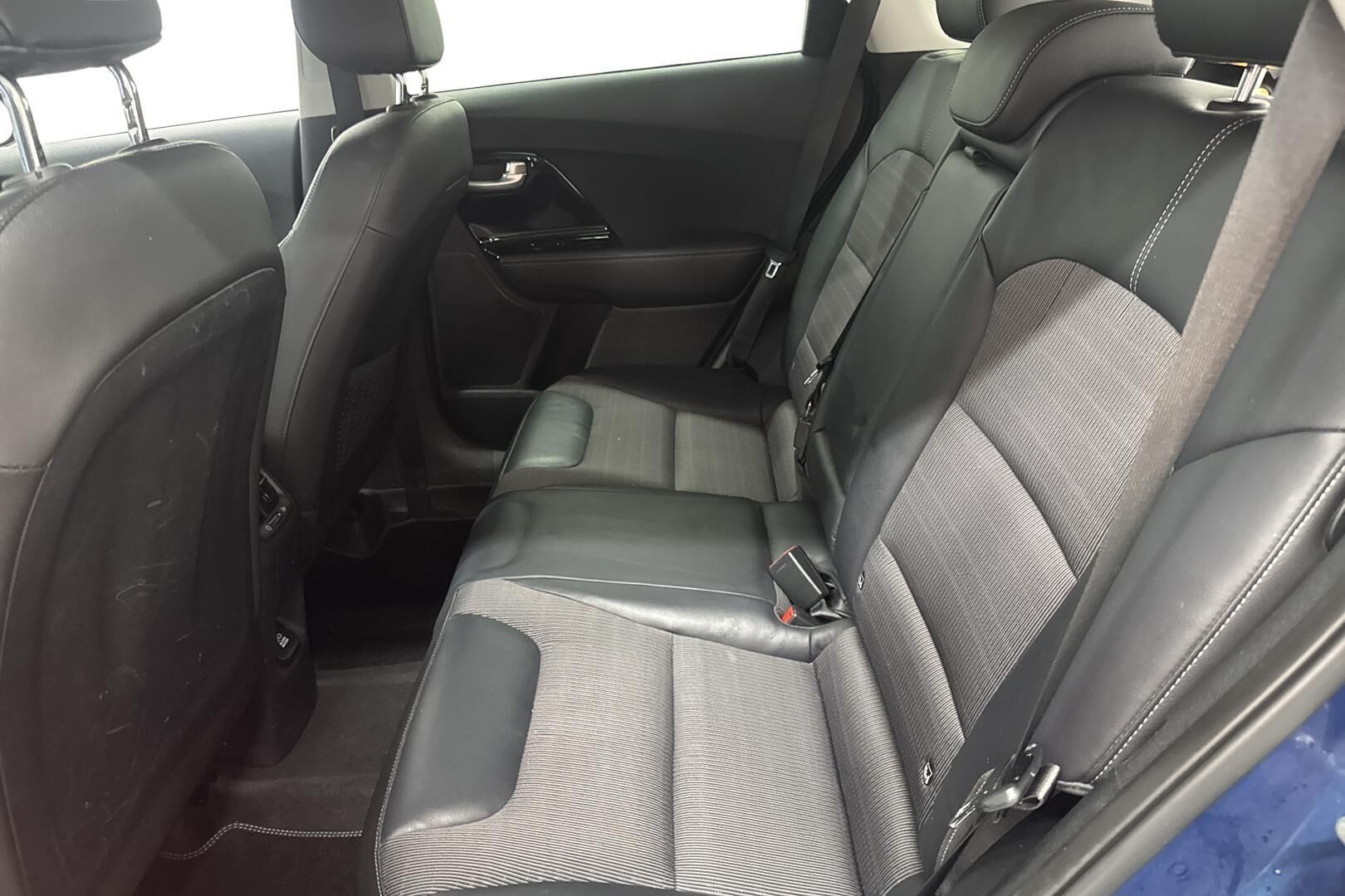 Kia NIRO 1,6 GDI Hybrid FIFA World Cup Edition DCT BVJ-284 | Hedin ...